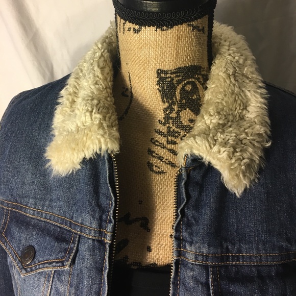Abercrombie & Fitch | Jackets & Coats | Vintage Abercrombie Sherpa Lined Denim Jacket | Poshmark